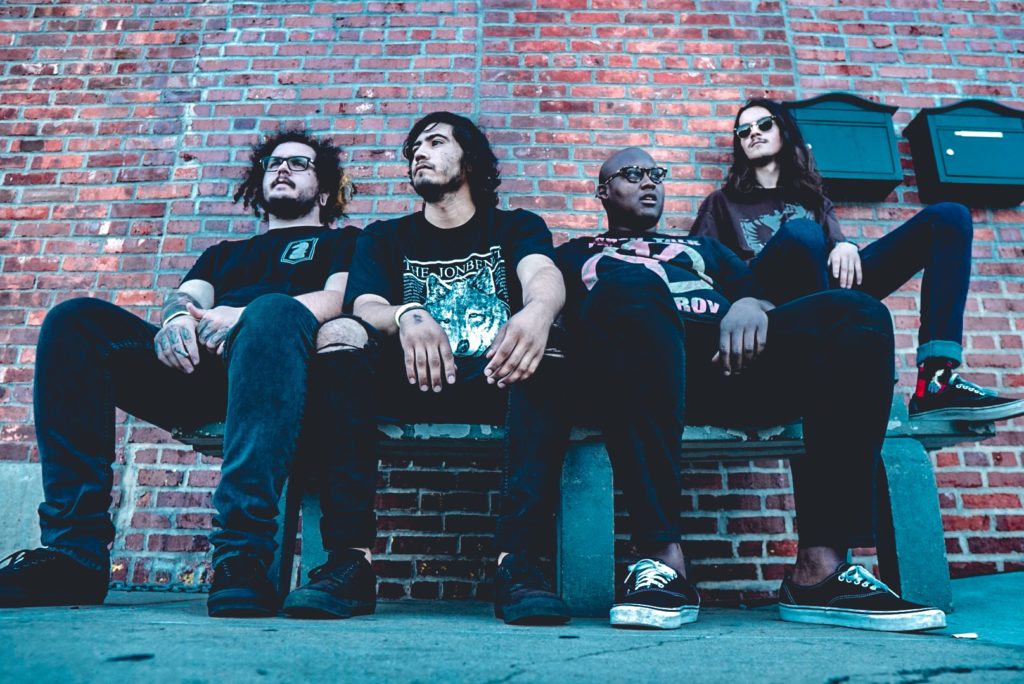 Kaonashi – MerchNow